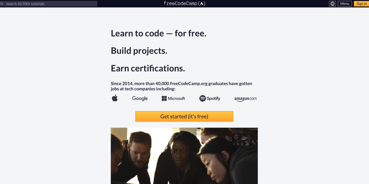 freeCodeCamp: 免费学习编程的开源社区平台 - 懂AI